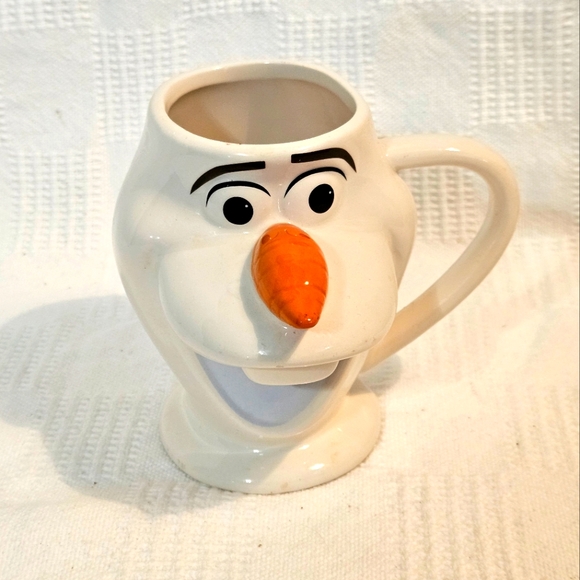 Disney Olaf | Kitchen | Disney Olaf Coffee Cup | Poshmark